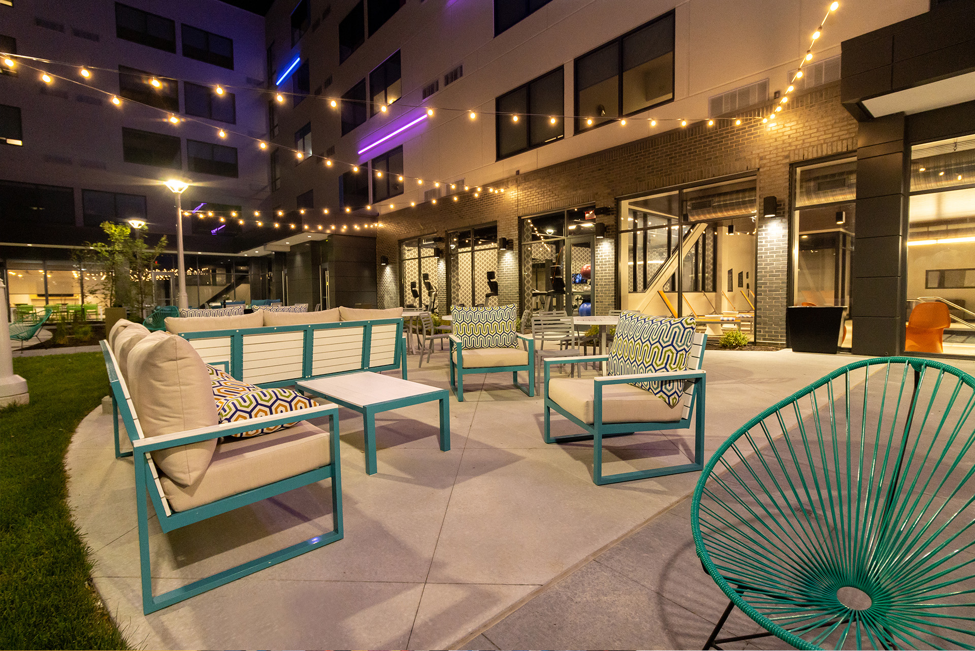 Aloft Hotels @ Cortex by Marriott - Gray Design Group